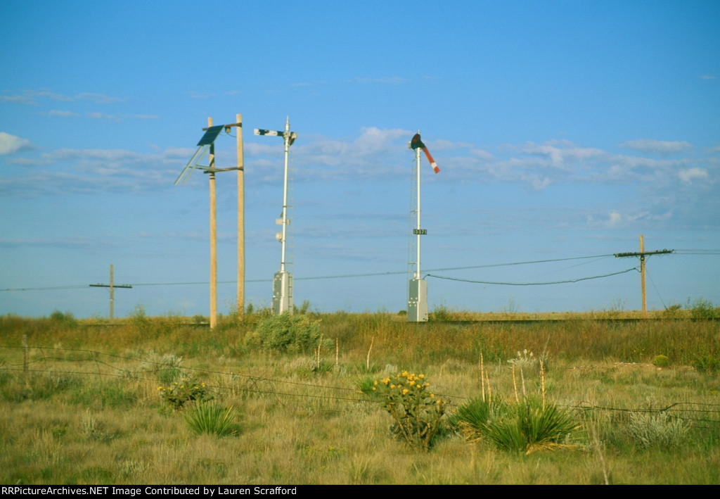 SP Duran Solar Semaphores; approaching CN 5928
